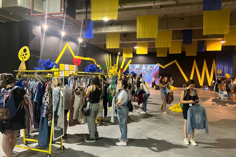 Más de 6 mil prendas intercambiadas: la exitosa 3° edición de evento de ...