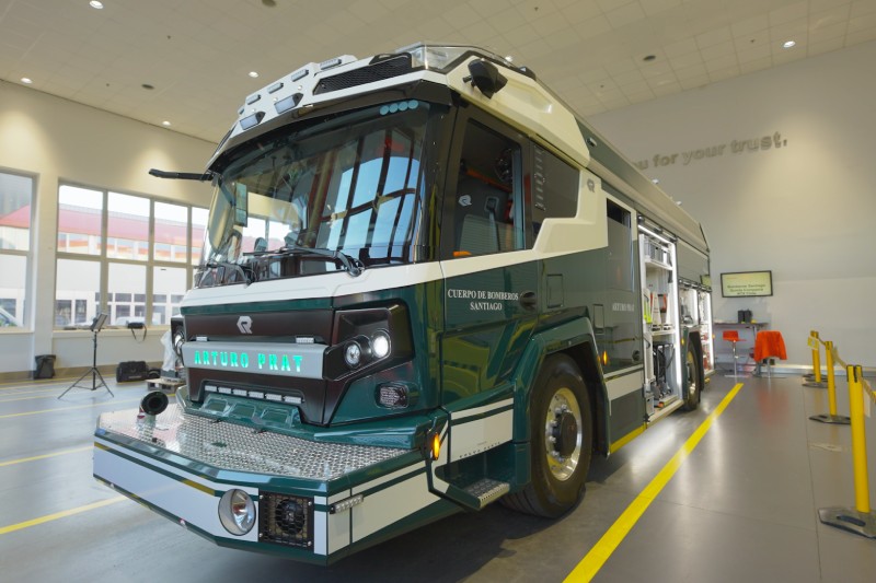 Bomberos de Santiago apuesta por la innovación con el primer carro ...